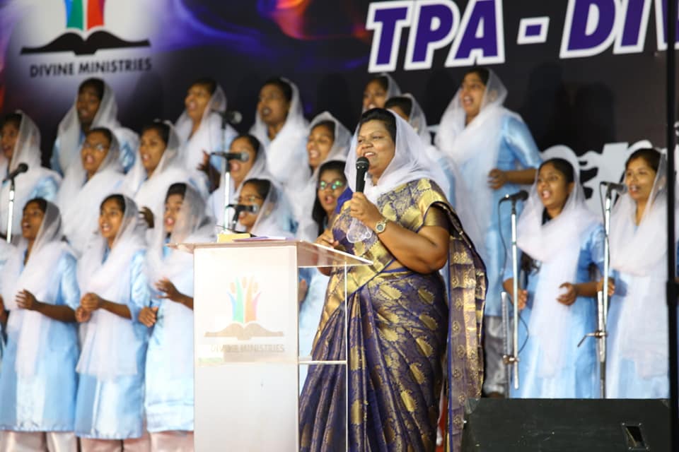 Ministries – Divine Ministries