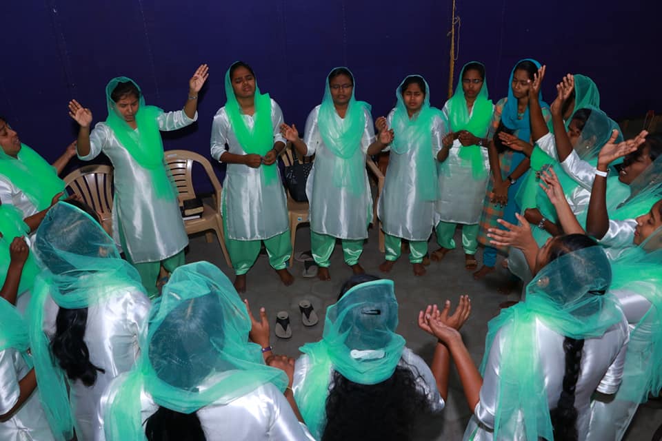 Ministries – Divine Ministries